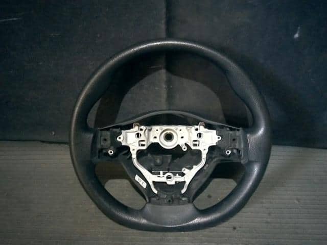 [Used]Steering Wheel TOYOTA Vitz 2012 DBA-NSP130 4510052480C1 - BE ...