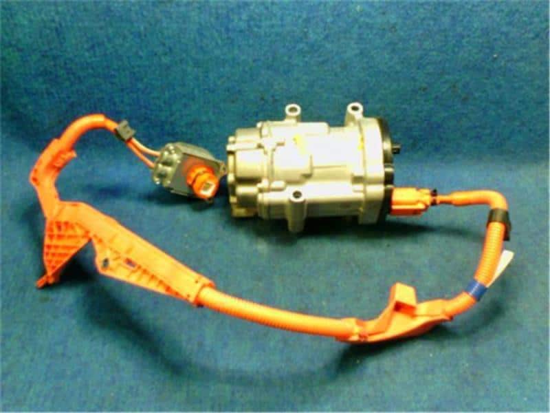 [Used]A/C Compressor TOYOTA Camry 2019 DAA-AXVH70 8837033040 - BE ...