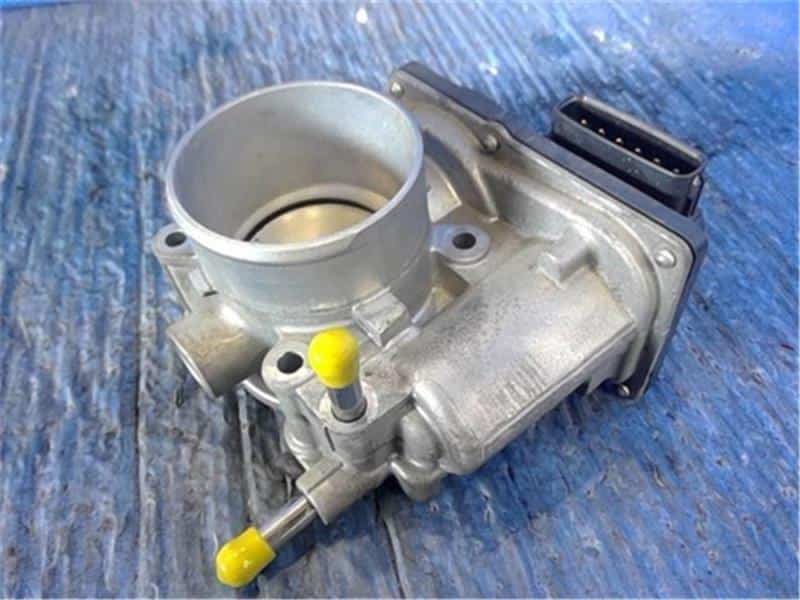 [Used]Throttle Body TOYOTA Harrier 2016 DBA-ZSU60W - BE FORWARD Auto Parts
