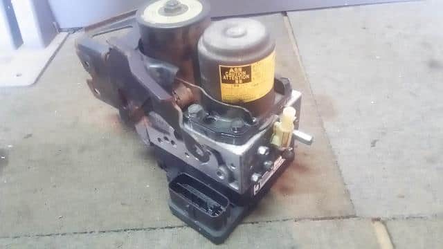 [Used]ABS Actuator TOYOTA Estima 2007 DAA-AHR20W 4405030250 - BE ...