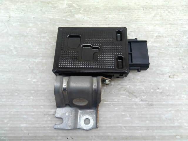 [Used]Fuel Computer TOYOTA Lexus gs 2013 DAA-AWL10 8957134070 - BE ...