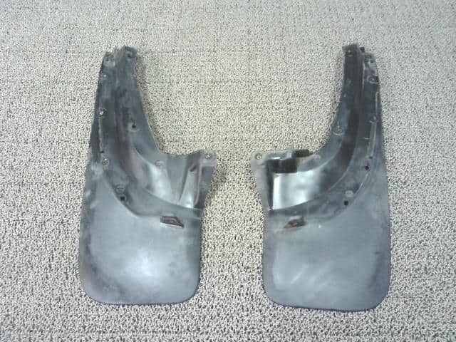 [Used]Mud Guard TOYOTA Hilux Surf 2005 CBA-TRN215W 7662535200 RR - BE ...