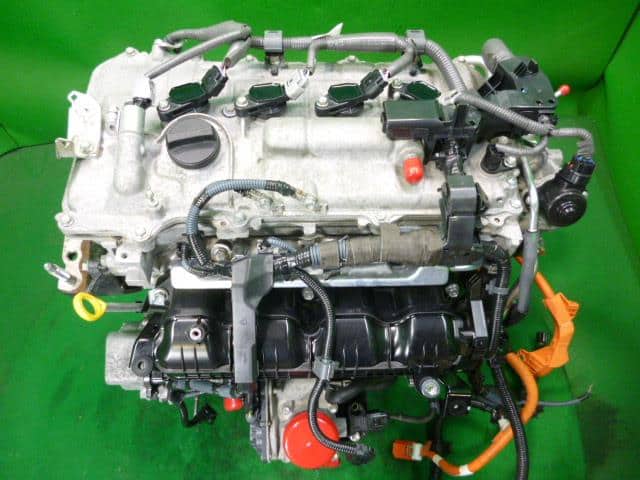 [Used]2ZR-FXE Engine TOYOTA Voxy 2016 DAA-ZWR80G 1900037472 - BE ...
