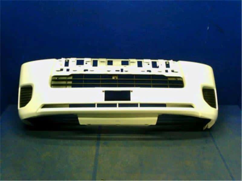 [Used]Front Bumper TOYOTA Hiace Van 2016 CBF-TRH200V 5211926661A0 - BE ...