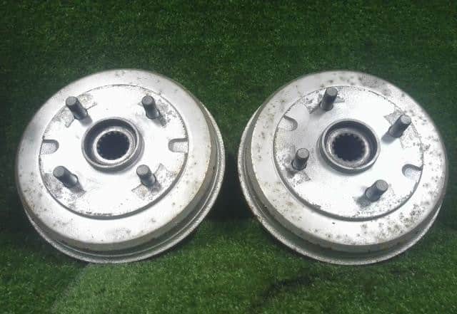 [Used]Rear Brake Drum TOYOTA Passo 2008 DBA-KGC15 47043B2030 - BE ...