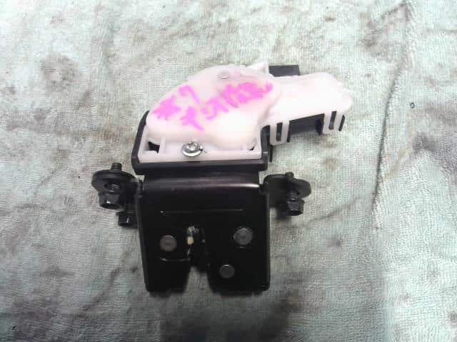 [Used]Back Door Lock Actuator MAZDA Demio 2007 DBA-DE3FS D65162310D ...