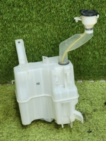 [Used]Windshield Washer Tank TOYOTA Prius 2009 DAA-ZVW30 8531547140 ...