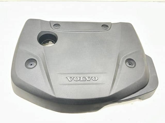 [Used]D4204 Engine Cover VOLVO Volvo 40 series 2017 LDA-MD4204T 3149257 ...