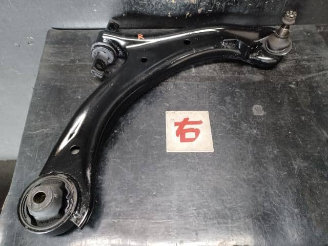 [Used]Front Right Lower Control Arm HONDA Step Wagon 2009 DBA-RK1 ...