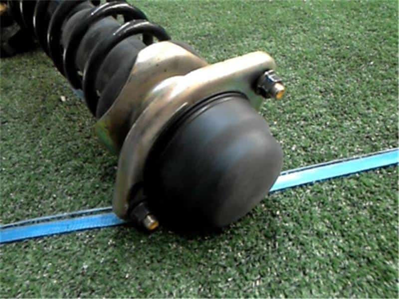 [Used]Front Right Strut Assembly Knuckle Hub Set SUZUKI Carry 2004 LE ...