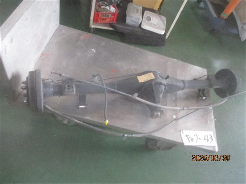 [Used]Rear Differential Housing Assembly SUZUKI Carry 2010 EBD-DA63T ...