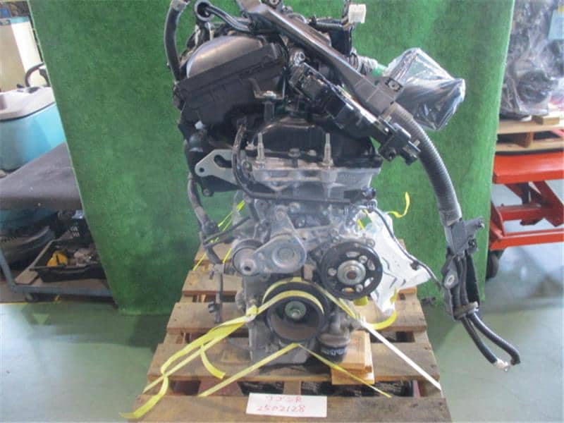 [Used]R06A Engine SUZUKI Wagon R 2017 DAA-MH55S - BE FORWARD Auto Parts