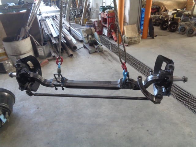 [Used]Front Axle Beam Assembly ISUZU ELF 2000 KK-NKR71GN - BE FORWARD ...