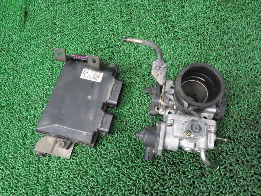 [Used]"psi" Suzuki MH21S WagonR K6A Throttle Body and Engine Control ...