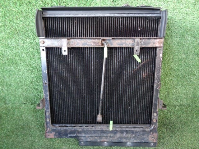 [Used]Radiator ISUZU ELF 1997 KK-NKR69EA 8971621281 - BE FORWARD Auto Parts
