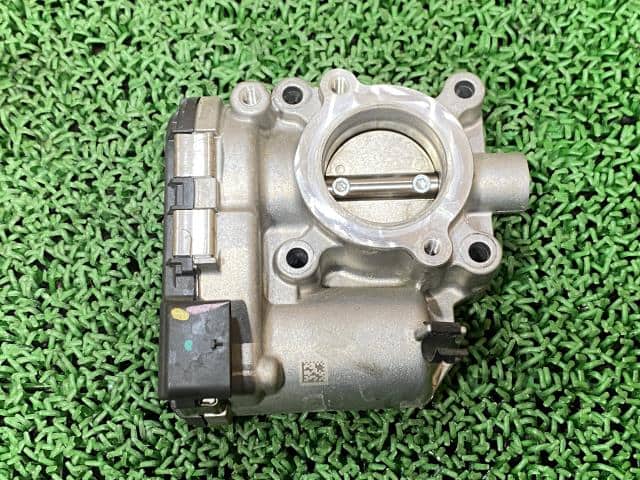 [Used]Throttle Body Renault Lutecia 2021 3BA-BJAH5H - BE FORWARD Auto Parts