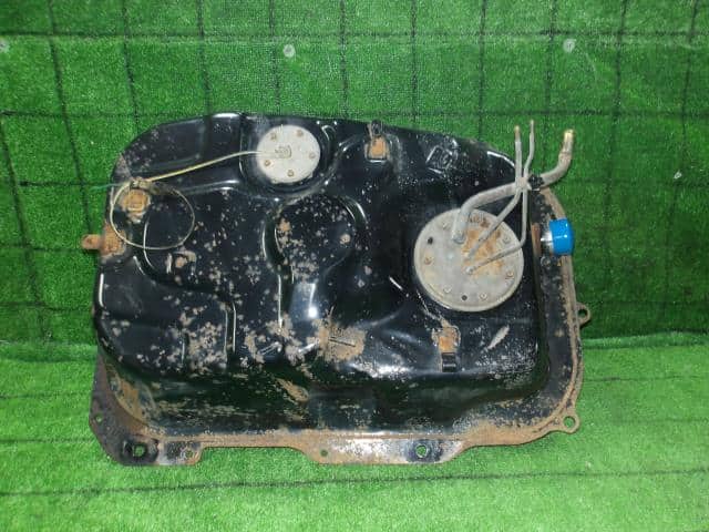 [Used]Fuel Tank DAIHATSU Midget ii 1996 V-K100P 7700187801000 - BE ...