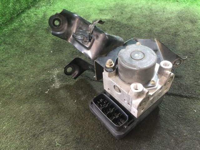 [Used]Alphard UA-ANH10W ABS actuator 209 78663 - BE FORWARD Auto Parts