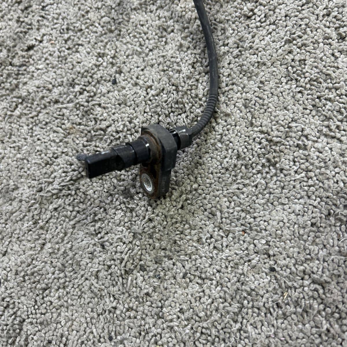 [Used]37 Toyota ACR50 AHR20 ESTIMA Front Left ABS sensor M-903 - BE ...