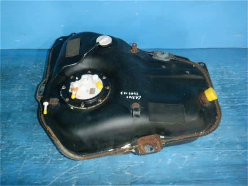 [Used]Fuel Tank DAIHATSU Mira es 2015 DBA-LA310S 77001B2120 - BE ...