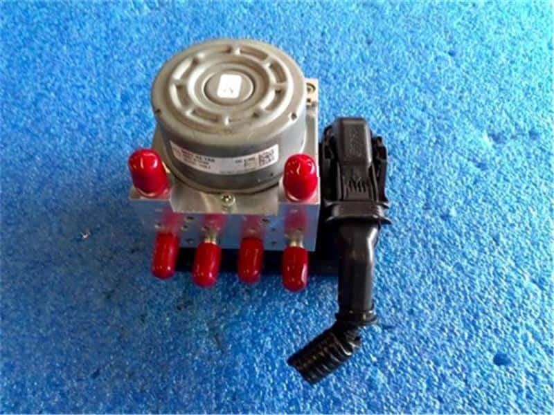 [Used]ABS Control Module MAZDA Axela 2019 DBA-BM5FS - BE FORWARD Auto Parts