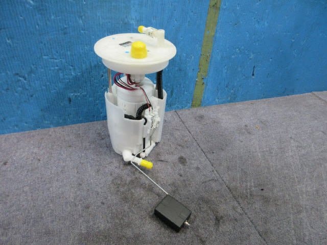 [Used]7kurudepa Legend DAA-KC2 Fuel Pump Fuel Pump JNB 17045-TY3-000 [ZNo:06022237] 169097 - BE ...
