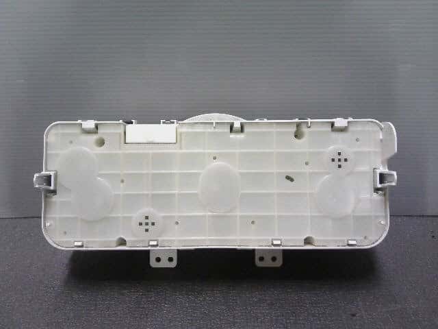 [Used]5kurudepa 2005 Hiace CBF-TRH200K speedometer 1TRFE 200 system KDH ...