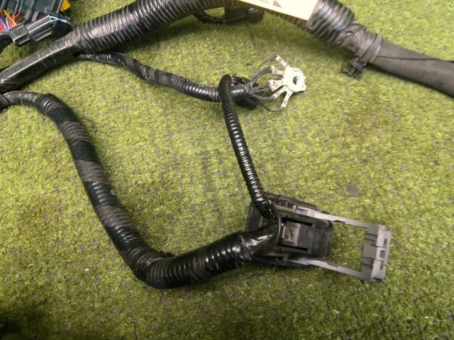 [Used][M1] in the Freed GB7 Fuse Box engine room - BE FORWARD Auto Parts