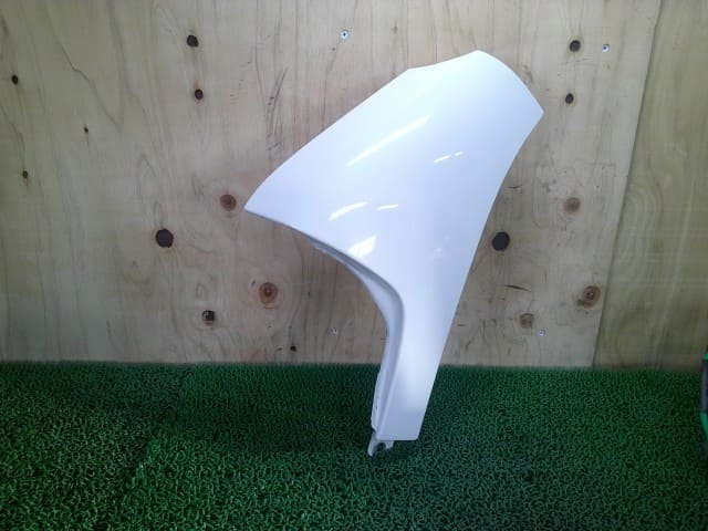 [Used]Left Front Side Body Panel MAZDA BONGO 2016 DBF-SLP2V S47P52211C ...