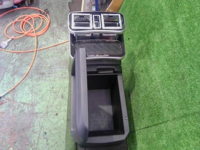 [Used]Console Box TOYOTA vellfire 2014 DBA-ANH25W - BE FORWARD Auto Parts