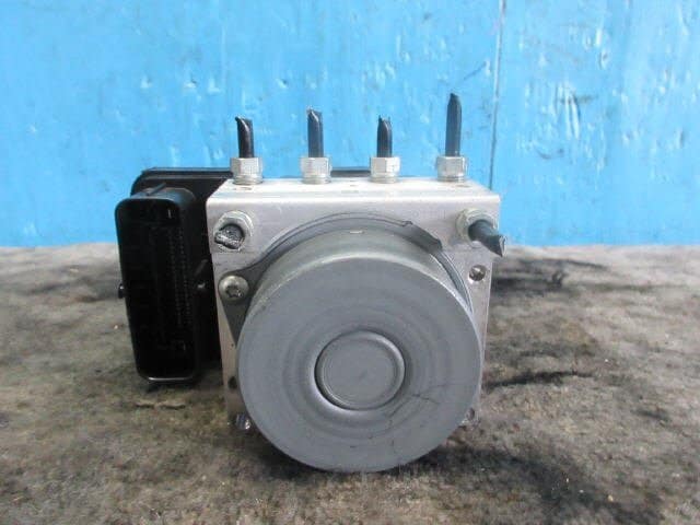 [Used]Prius DAA-ZVW50 ABS actuator pump 44050-47060 [ZNo:07024995 ...