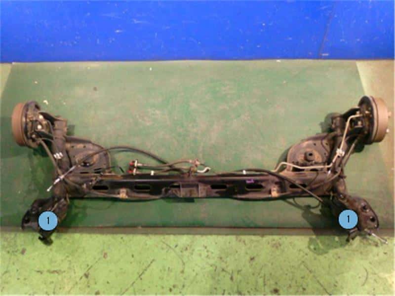 [Used]FR Axle Beam Assembly NISSAN Note 2008 DBA-E11 555014V00B - BE ...