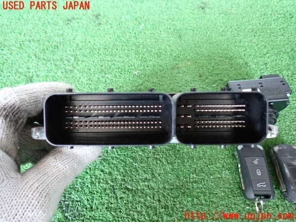 [Used]2UPJ-31296110] Porsche Cayenne turbo (9PAM4851A) Engine Control ...