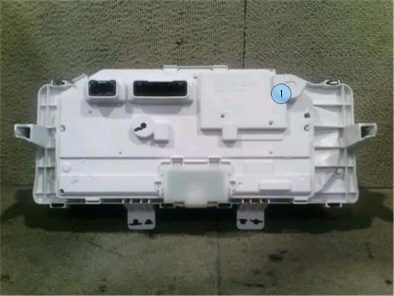 [Used]Speedometer TOYOTA Hiace Van 2019 CBF-TRH200V - BE FORWARD Auto Parts