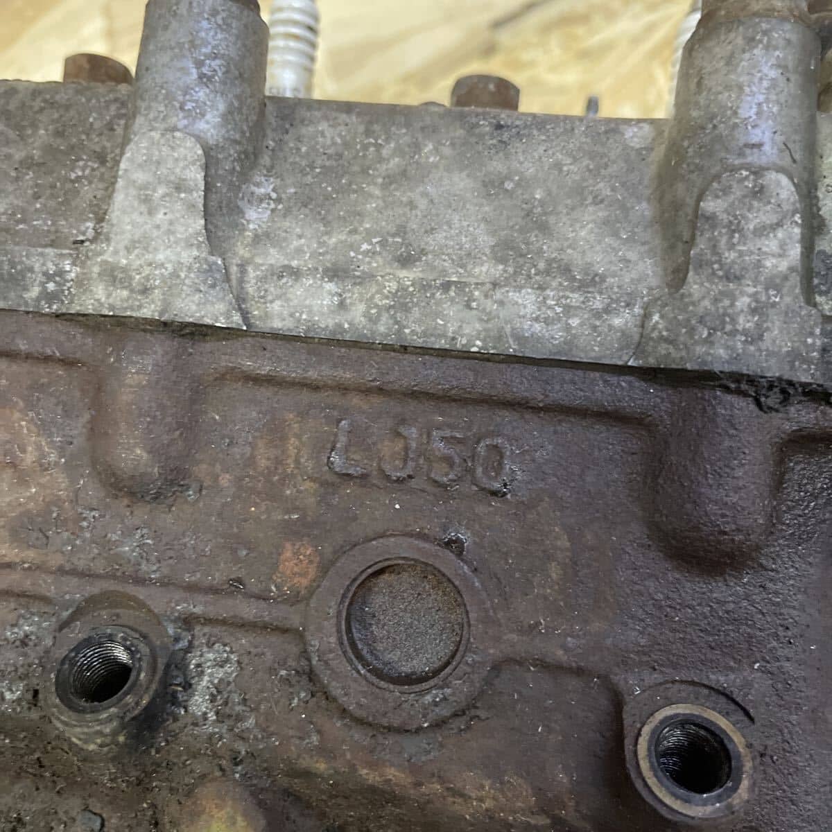 [Used]Suzuki SJ10 Jimny LJ50 Engine body assy - BE FORWARD Auto Parts