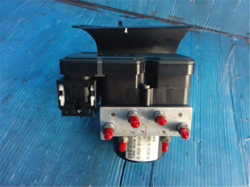 [Used]ABS Control Module DAIHATSU Atrai 7 2006 TA-S320G 44050B5010 - BE ...