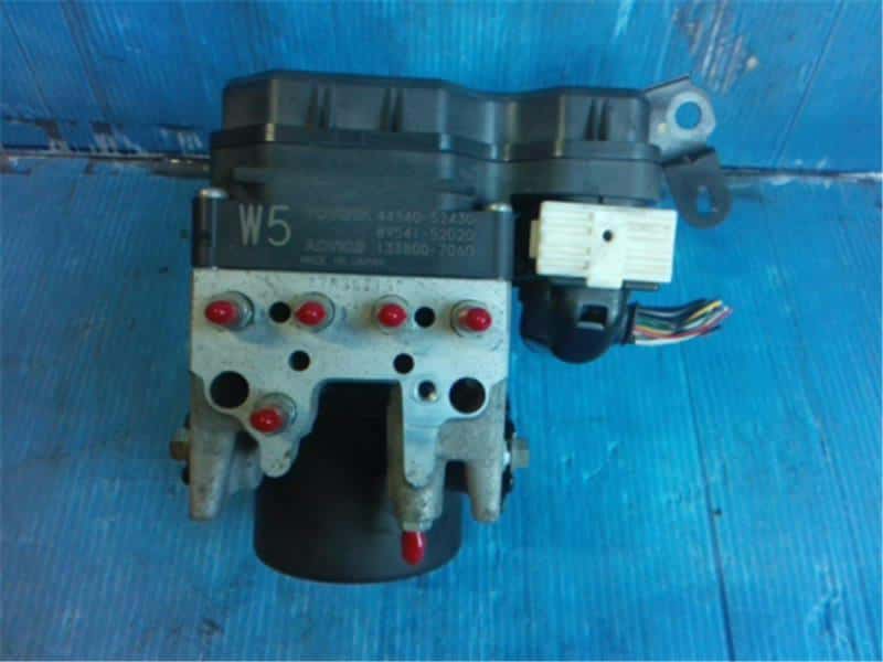 [Used]ABS Control Module TOYOTA Sienta 2014 DBA-NCP81G 4405052400 - BE ...