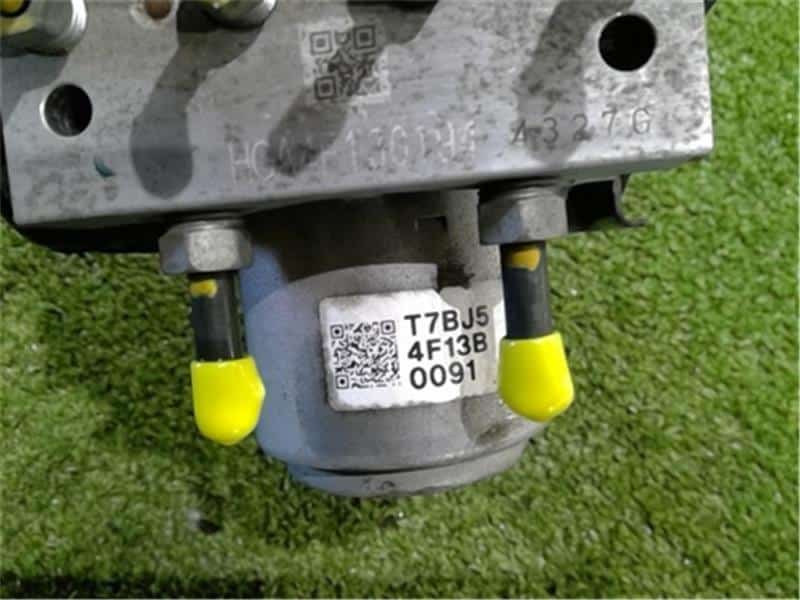 [Used]ABS Control Module HONDA Vezel 2014 DAA-RU3 57110T7BJ53 - BE ...