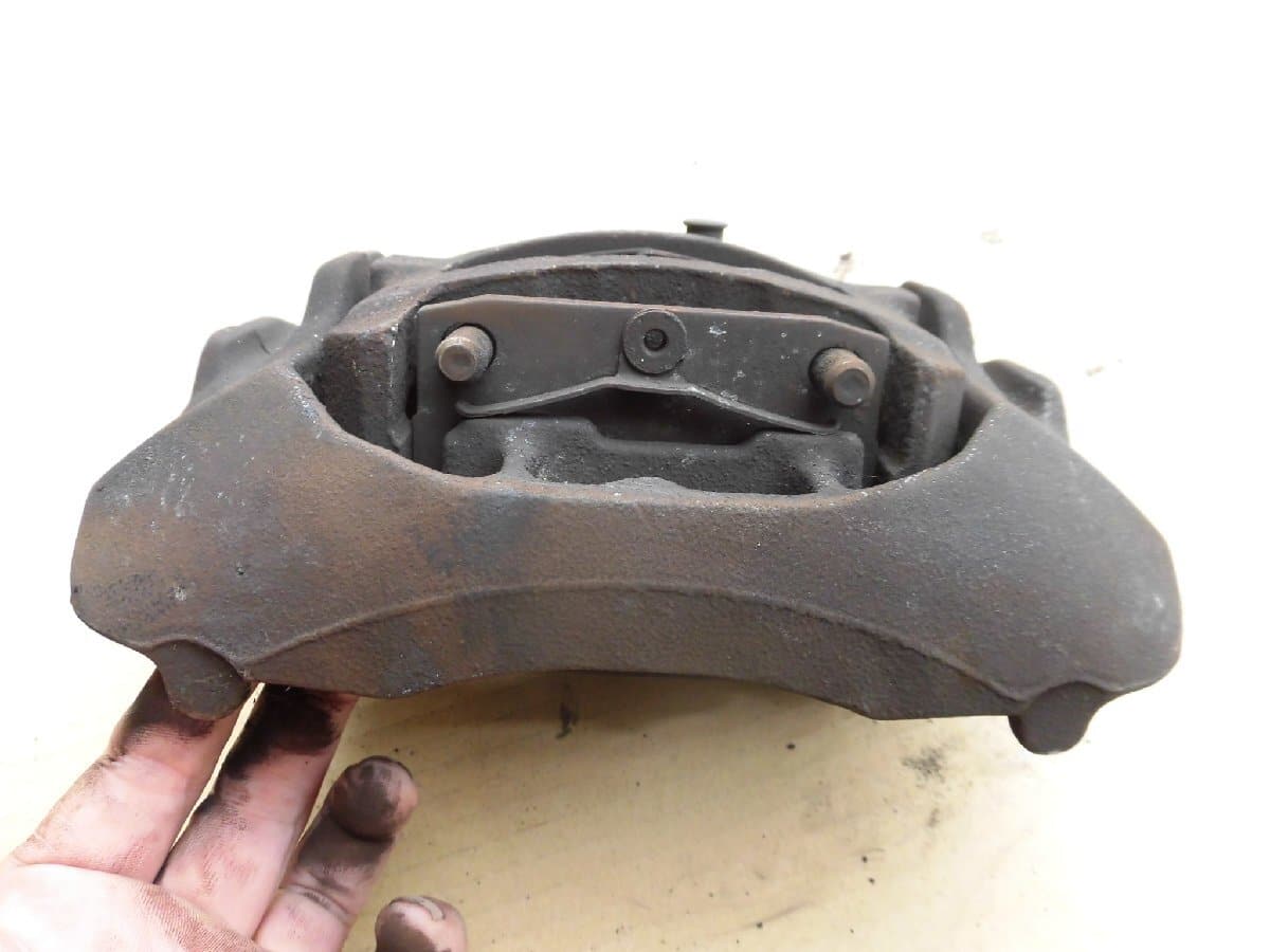 [Used] '96 VW Vanagon T4 70ACU Left Front caliper ASSY - BE FORWARD ...