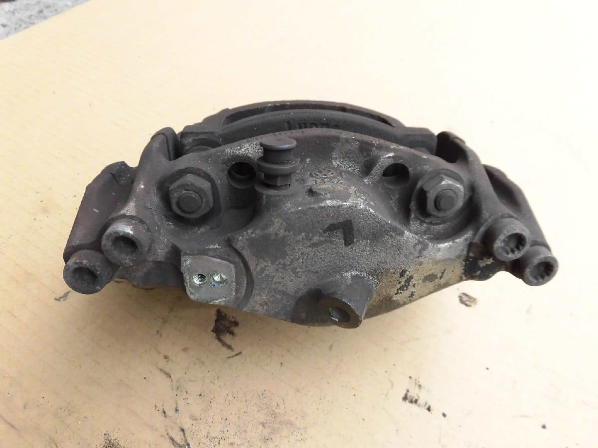 [Used] '96 VW Vanagon T4 70ACU Left Front caliper ASSY - BE FORWARD ...