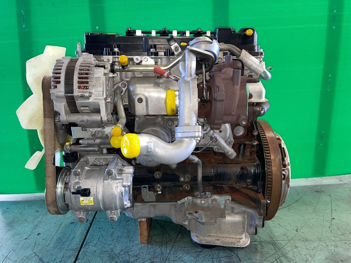 [Used]2013 video TKG-SZ2F24 atlas Genuine Engine ZD30DDTI elf condor ...