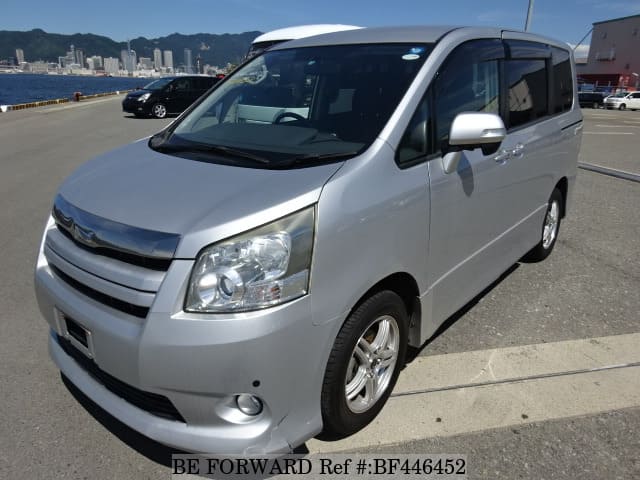 Used 2007 TOYOTA NOAH S/DBA-ZRR75W for Sale BF446452 - BE Used 2007 TOYOTA NOAH S/DBA-ZRR75W for Sale BF446452 - BE