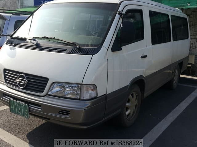 2001 SSANGYONG ISTANA SUPER PRIME IS588228 usados en venta - BE FORWARD