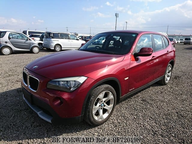 Maroon Bmw X1