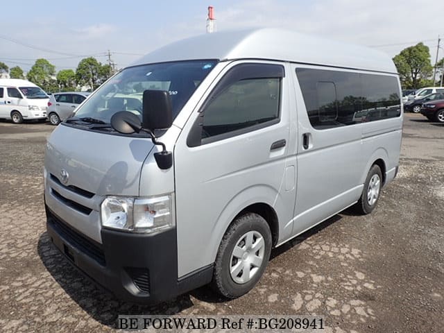 Beforward Toyota Hiace Van