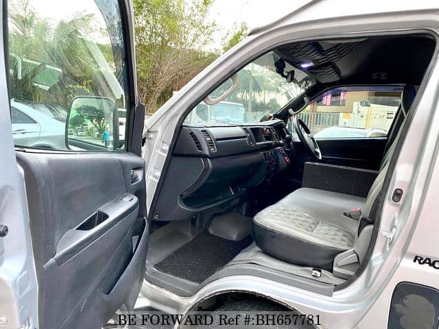 Used 2009 TOYOTA HIACE COMMUTER AUTODOORS-CAM-SENSORS/LEATHER-SEATS for ...