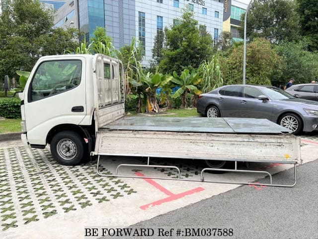 Used 2006 TOYOTA DYNA TRUCK 3-SEATER-Unladen Weight- 1740kg/3000CC-MT ...