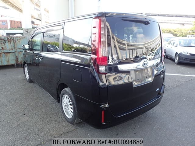 Used 2015 TOYOTA NOAH HYBRID X DELIGHT PLUS/DAA-ZWR80G for Sale BU094889 - BE FORWARD
