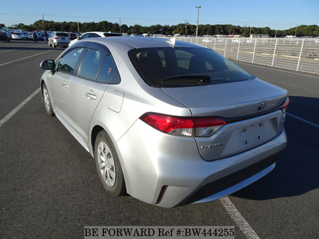 Used 2019 TOYOTA COROLLA SEDAN HYBRID /6AA-ZWE214 for Sale BW444255 ...