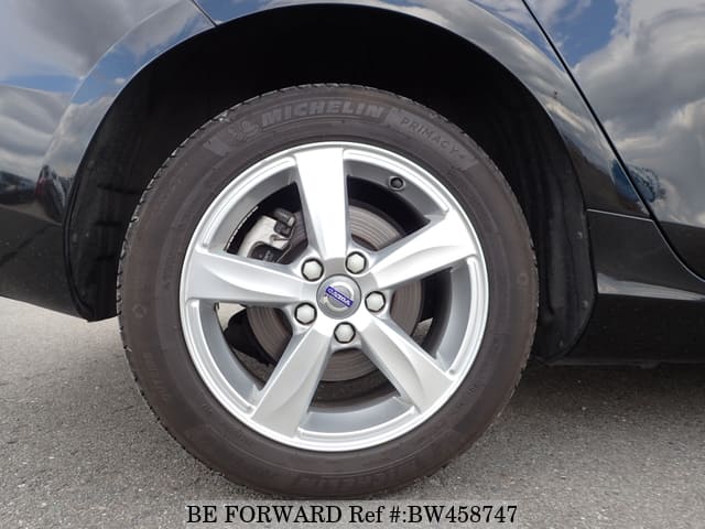 Used 2015 VOLVO V40 T3 /DBA-MB4154T for Sale BW458747 - BE FORWARD